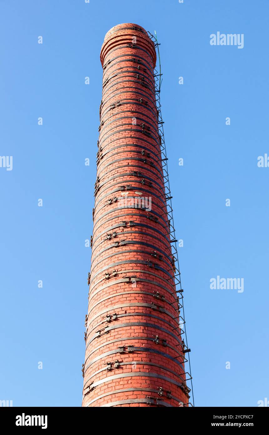 Factory tower red brick hi-res stock photography and images - Alamy