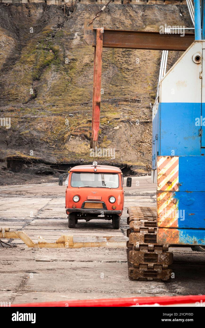 Old fashioned red van parked Stock Photo - Alamy