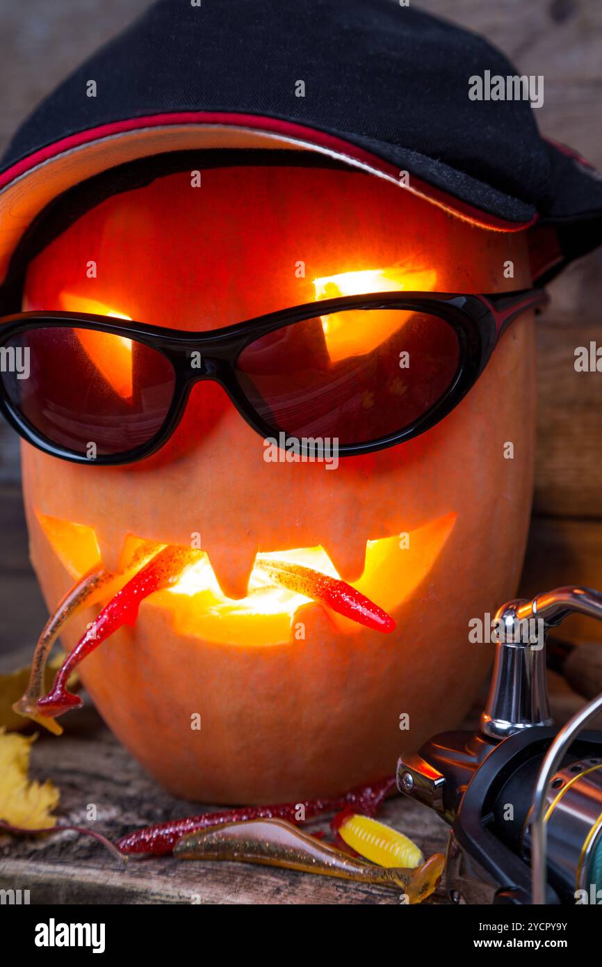 Spooky halloween hat hi-res stock photography and images - Alamy