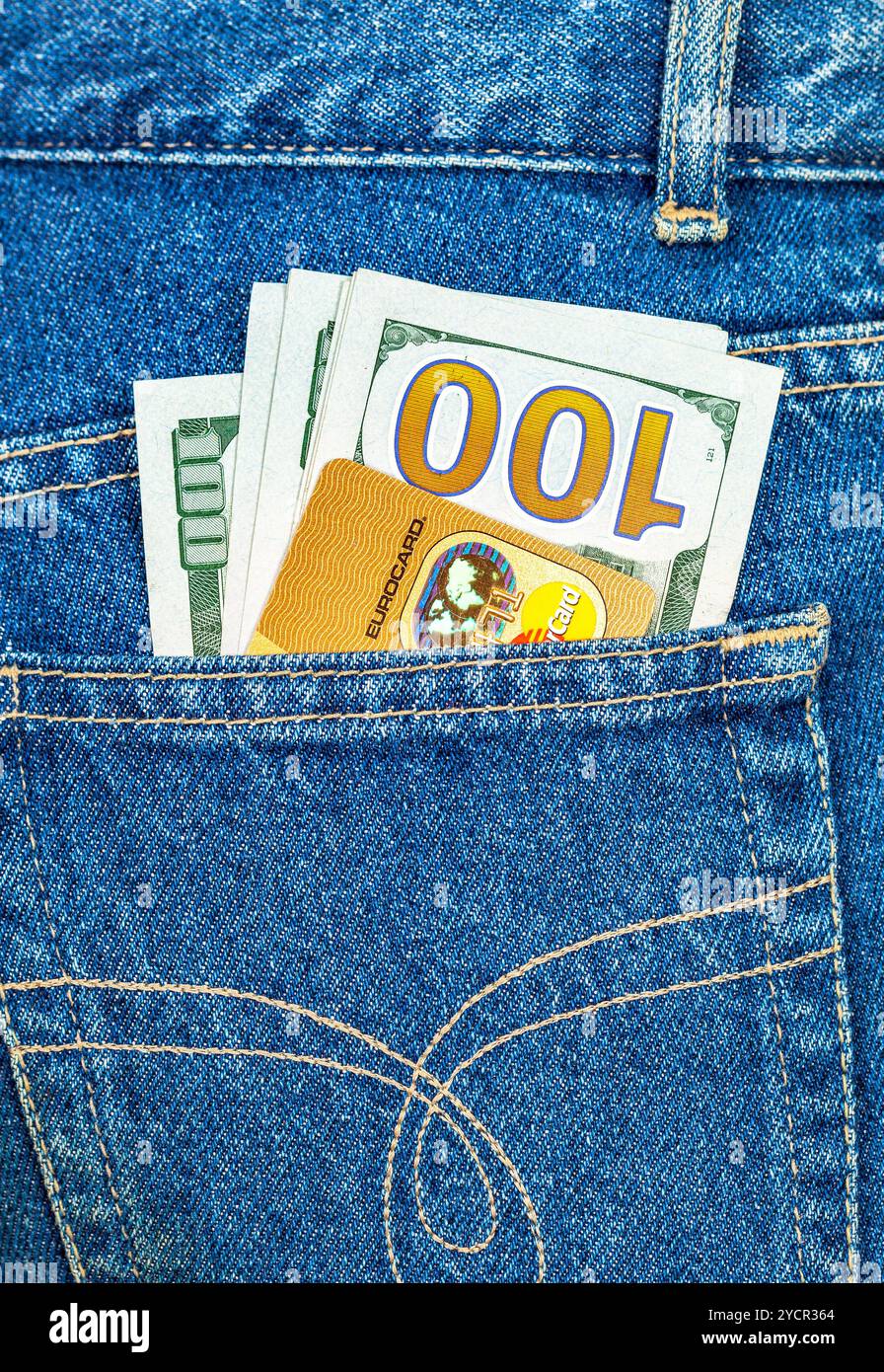 Money dollars financial credit card hi-res stock photography and images ...