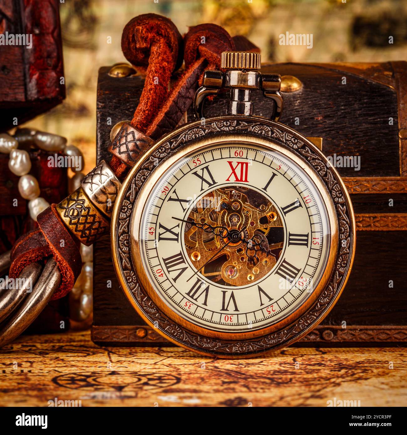 Vintage pocket watch Stock Photo - Alamy