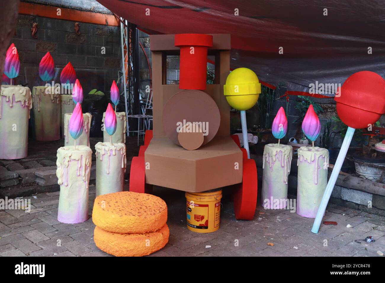 Float parade mexico hi-res stock photography and images - Alamy