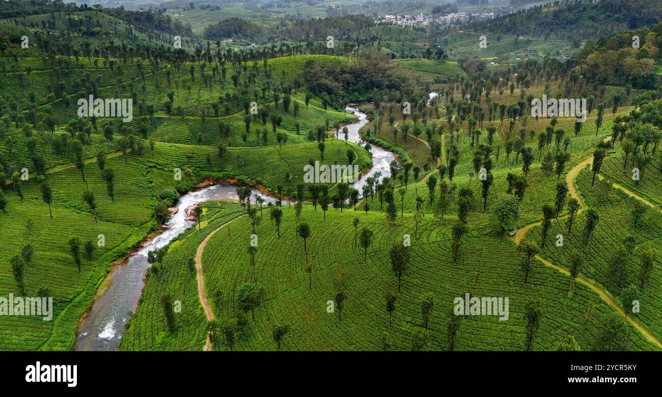 India drone hi-res stock photography and images - Alamy