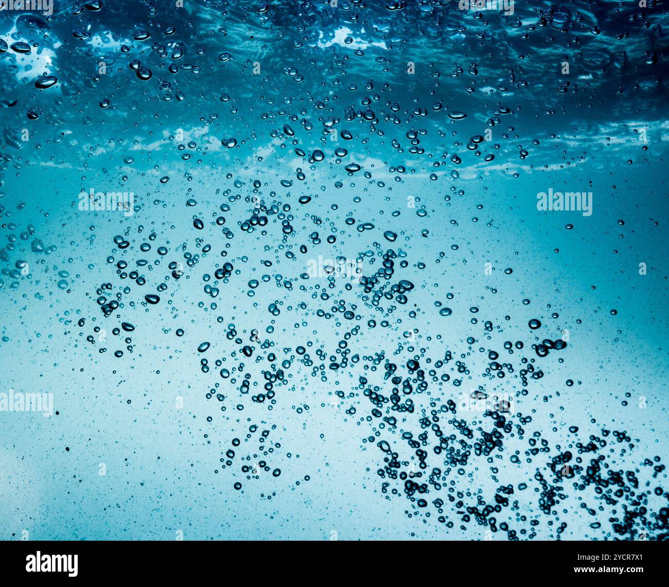 Transparent water clarity hi-res stock photography and images - Alamy