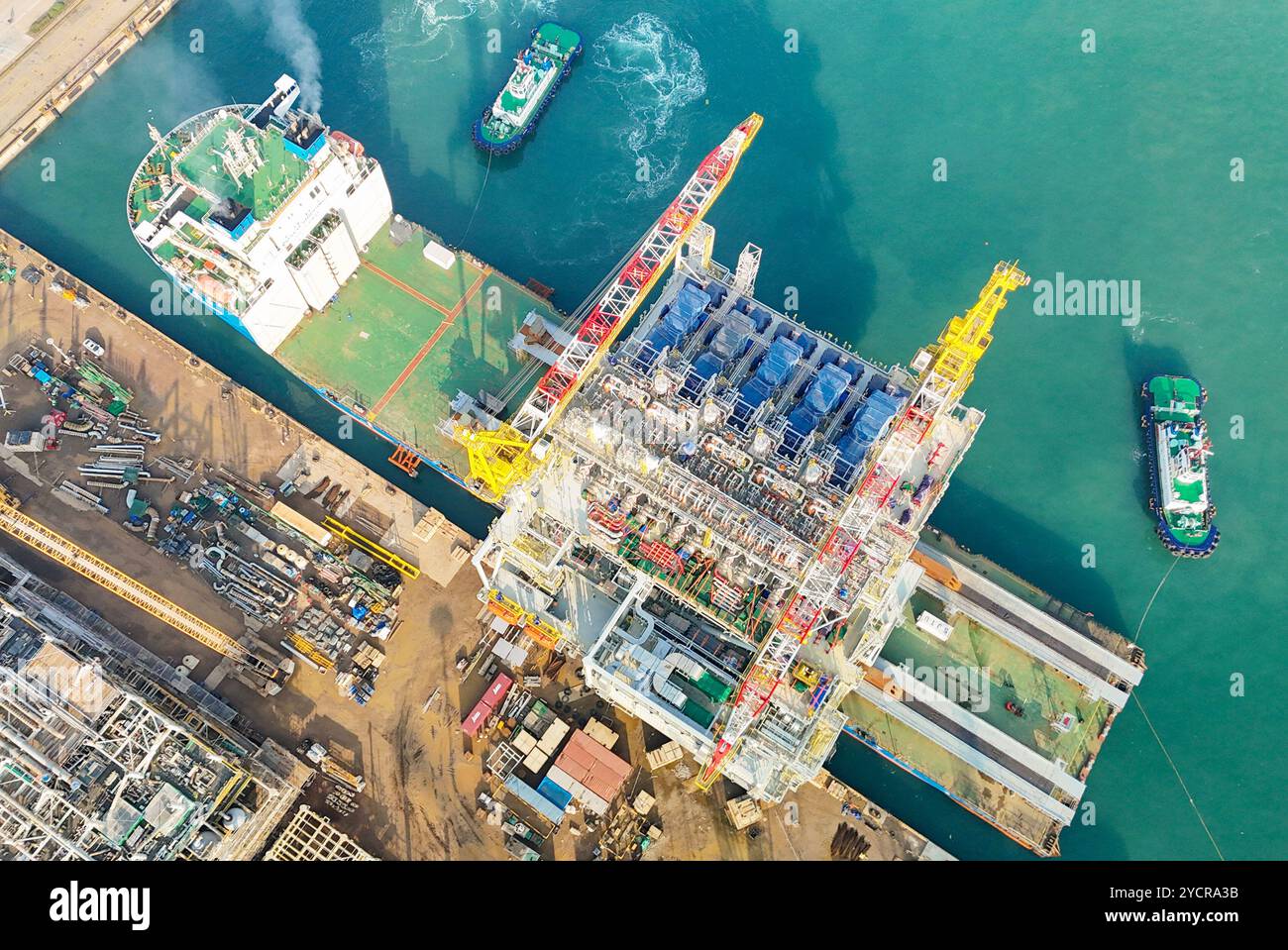 QINGDAO, CHINA - OCTOBER 24, 2024 - A gas compression platform of Saudi ...