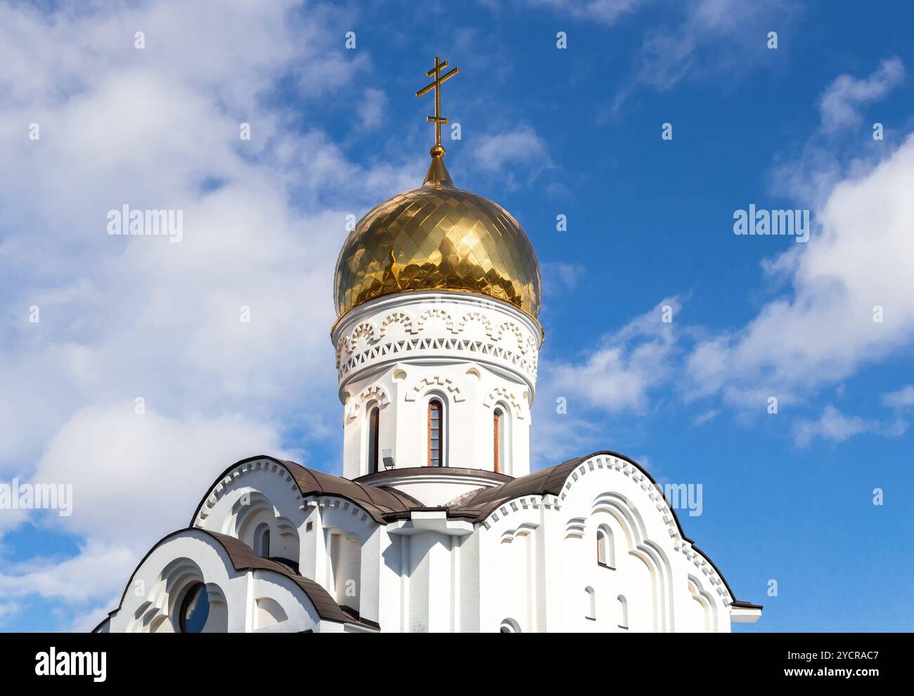 Dome historical russian church hi-res stock photography and images - Alamy