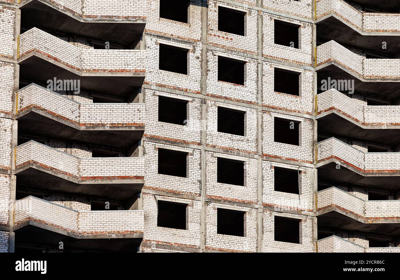 Construction of a new residential building Stock Photo - Alamy