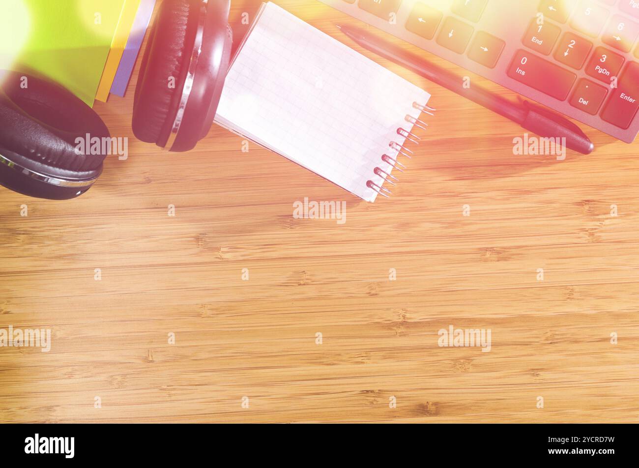 Modern work hi-res stock photography and images - Alamy