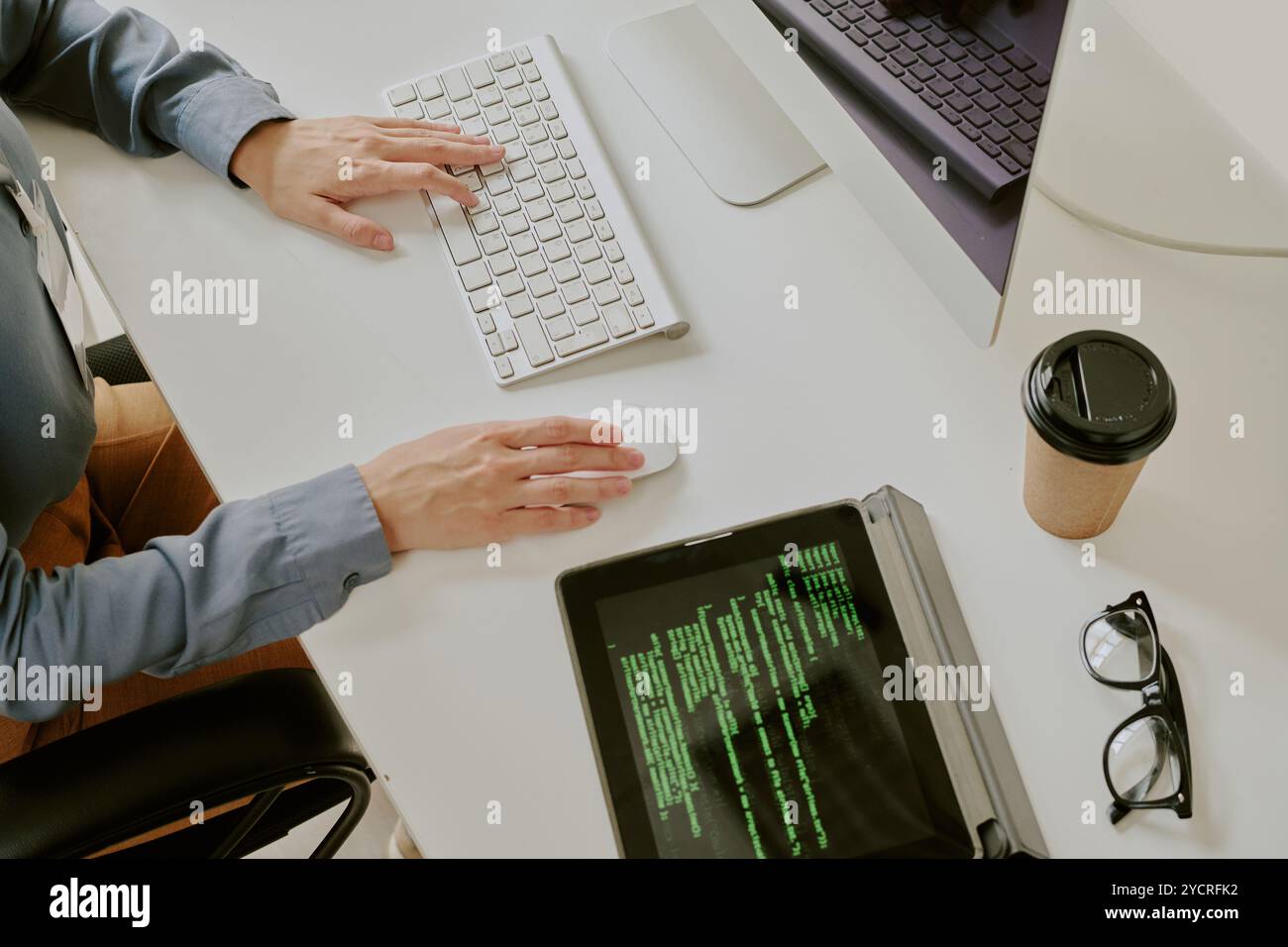 Closeup unrecognizable female hands programmer hi-res stock photography and images - Alamy