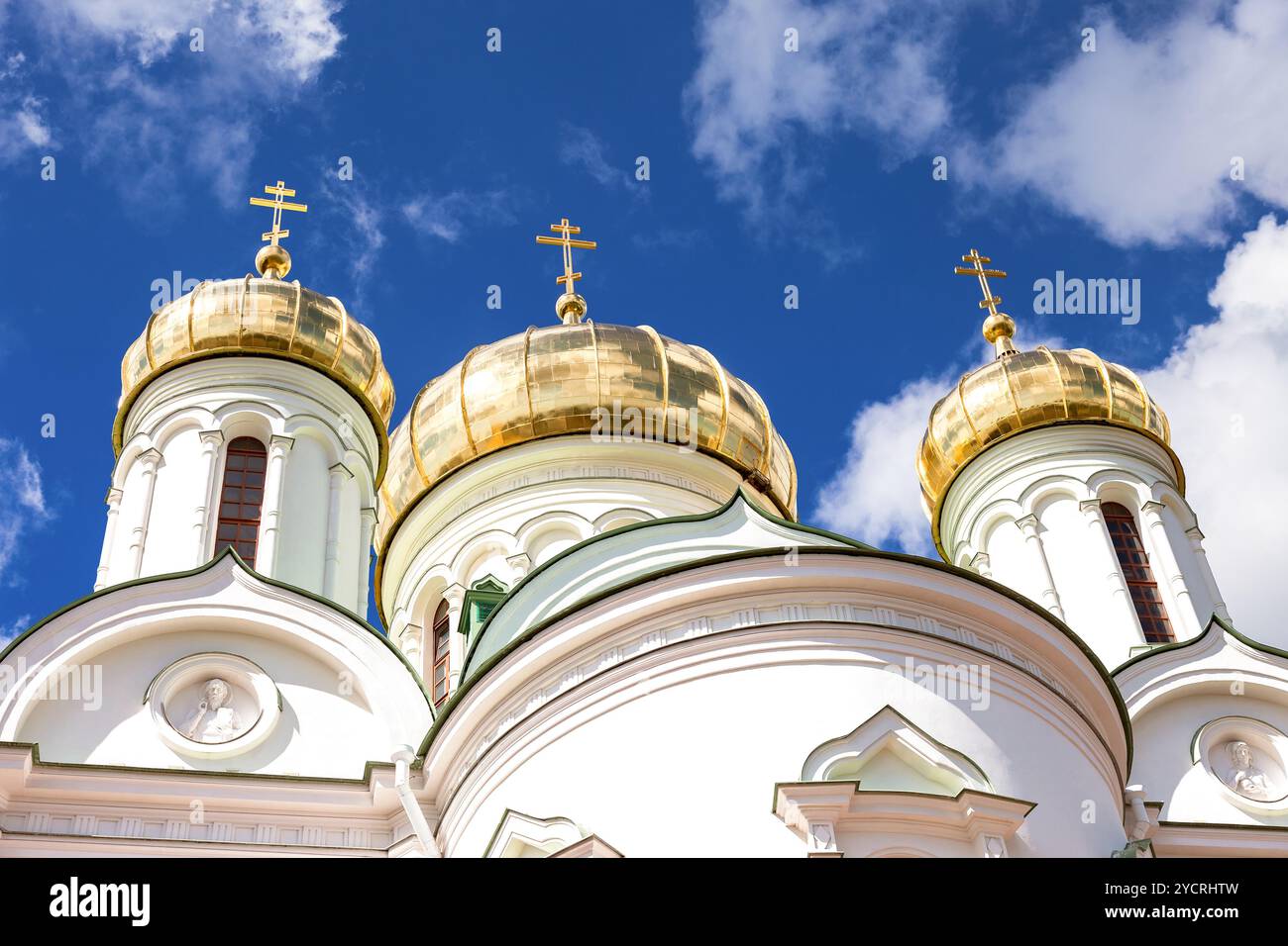 Domes of Russian orthodox church against the blue sky Stock Photo - Alamy