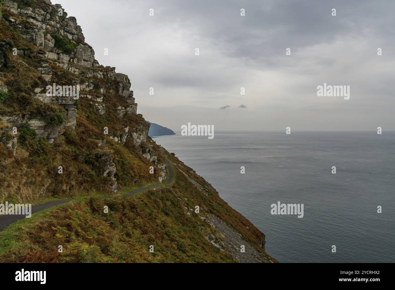 Coastal hikes in devon hi-res stock photography and images - Alamy