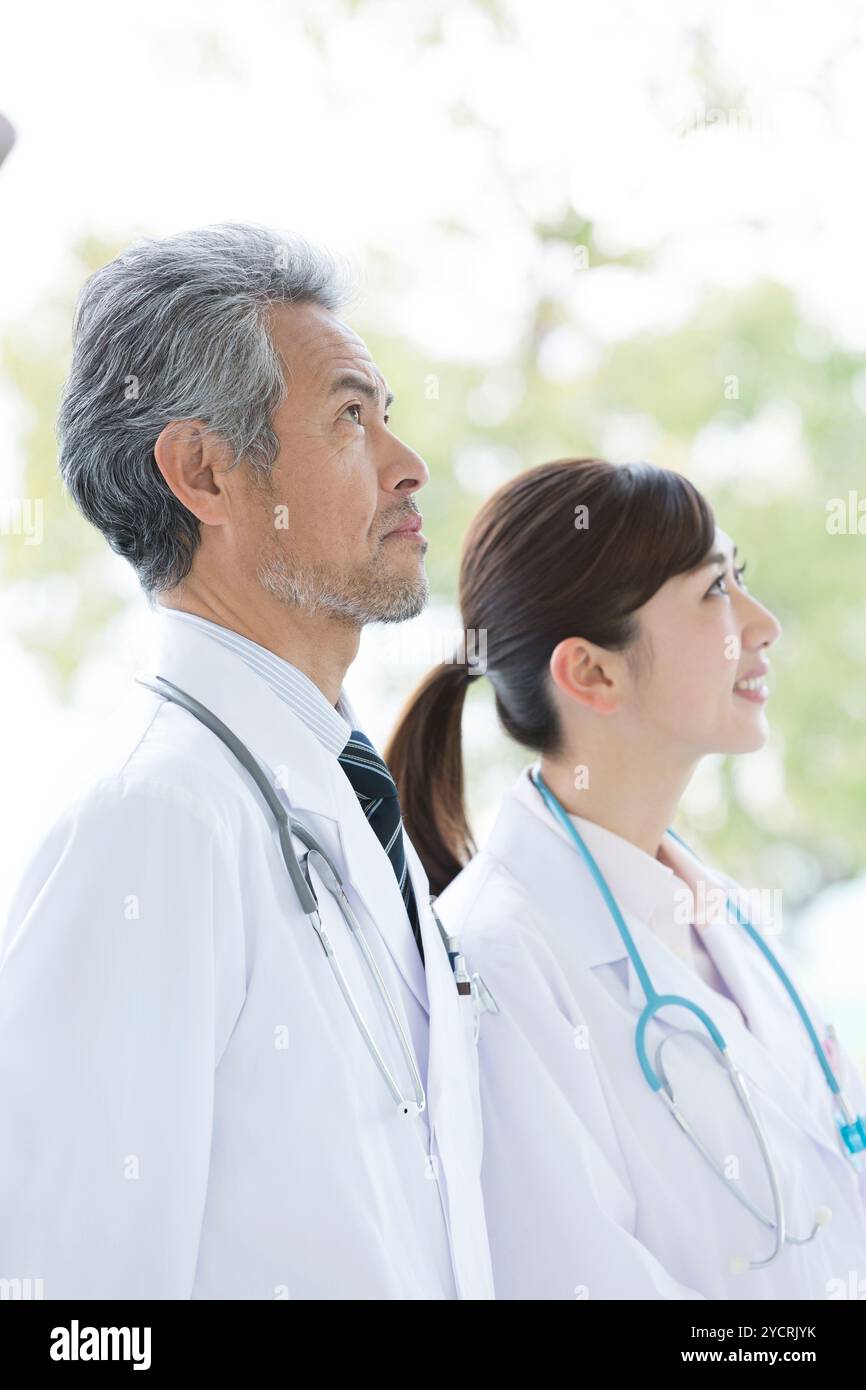 Serious senior age doctor hi-res stock photography and images - Alamy
