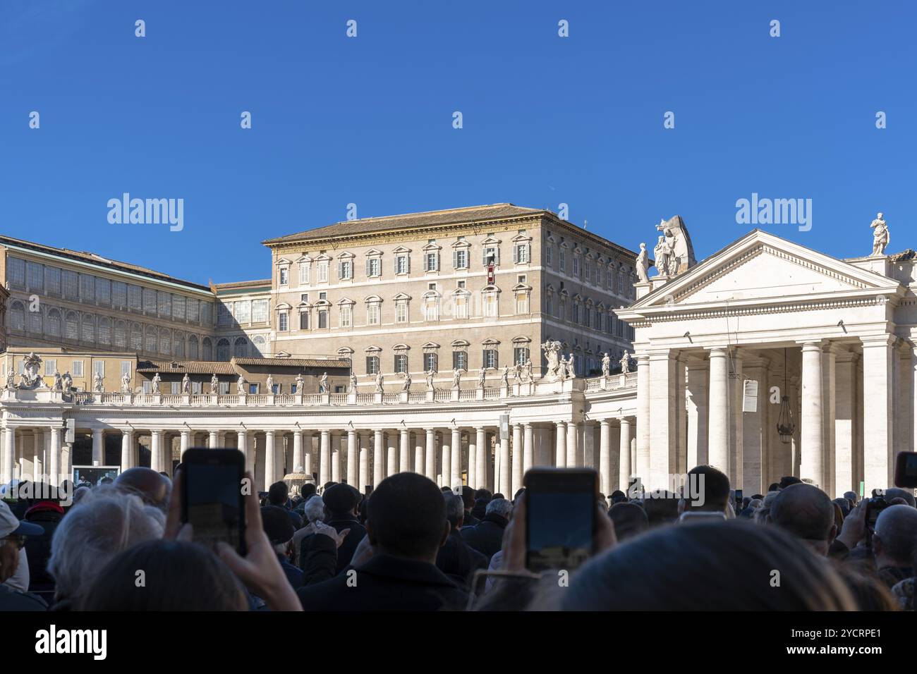 Vatican City, Vatican City, 27 November, 2022: large crowd in Saint ...
