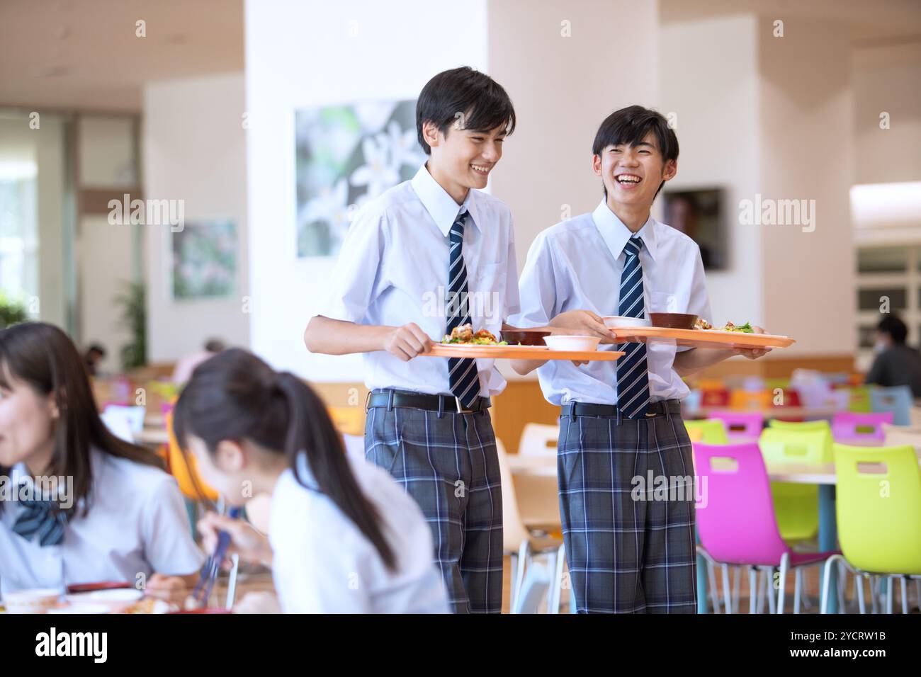 Japanese school cafeteria hi-res stock photography and images - Alamy