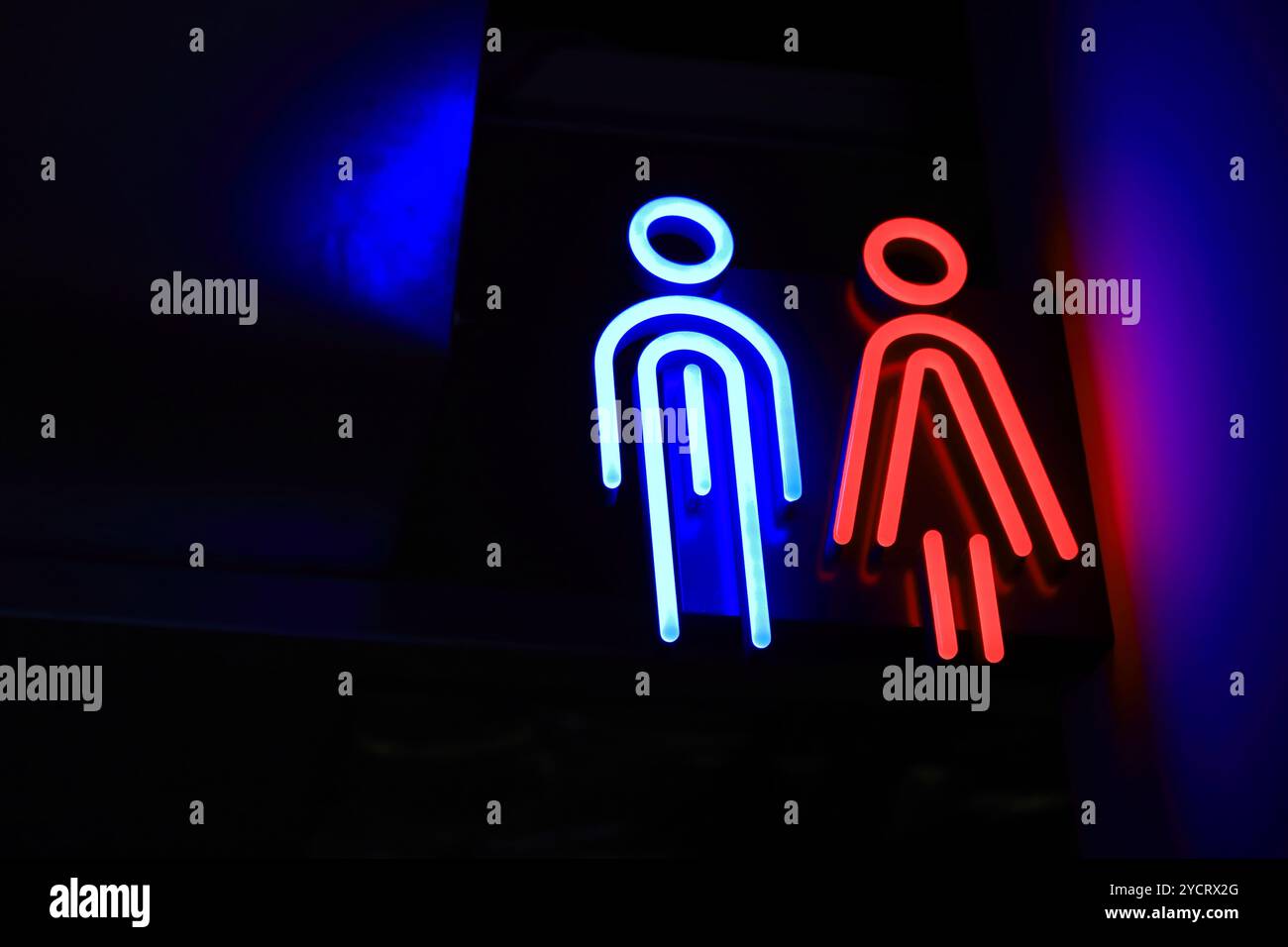 Signage at public toilets Stock Photo - Alamy