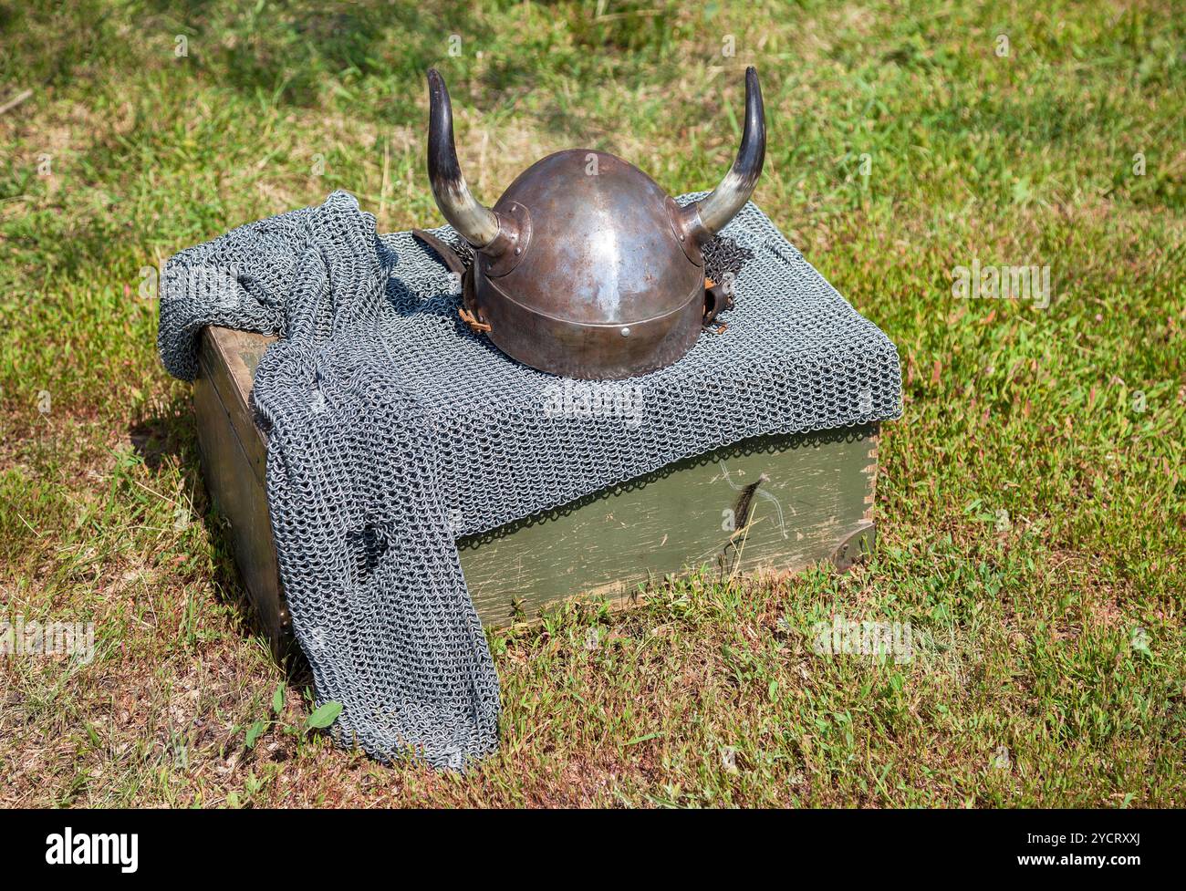 Medieval knight armor with helmet and chain mail Stock Photo - Alamy