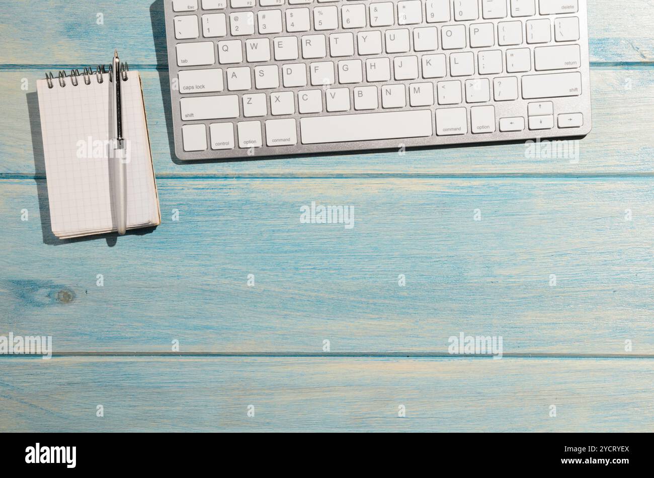 Office table notepad keyboard hi-res stock photography and images - Alamy