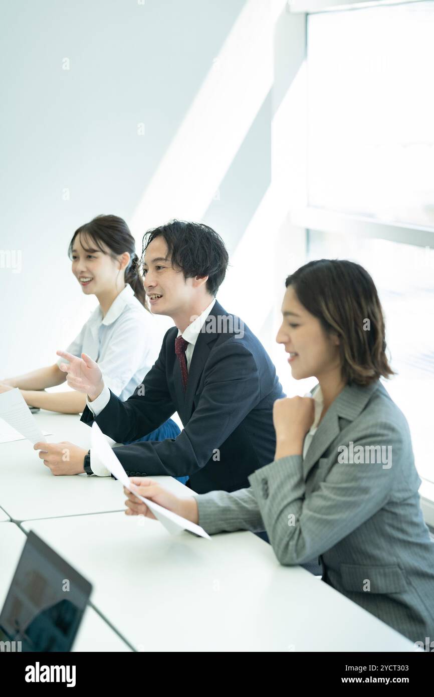Business people having meetings, meetings and interviews Stock Photo ...