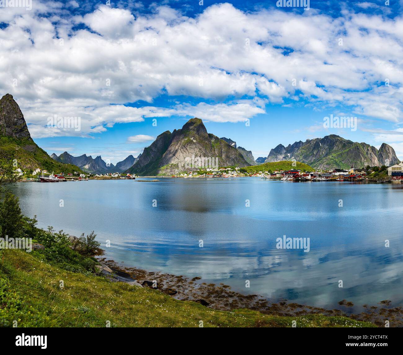 Lofoten archipelago islands Stock Photo - Alamy