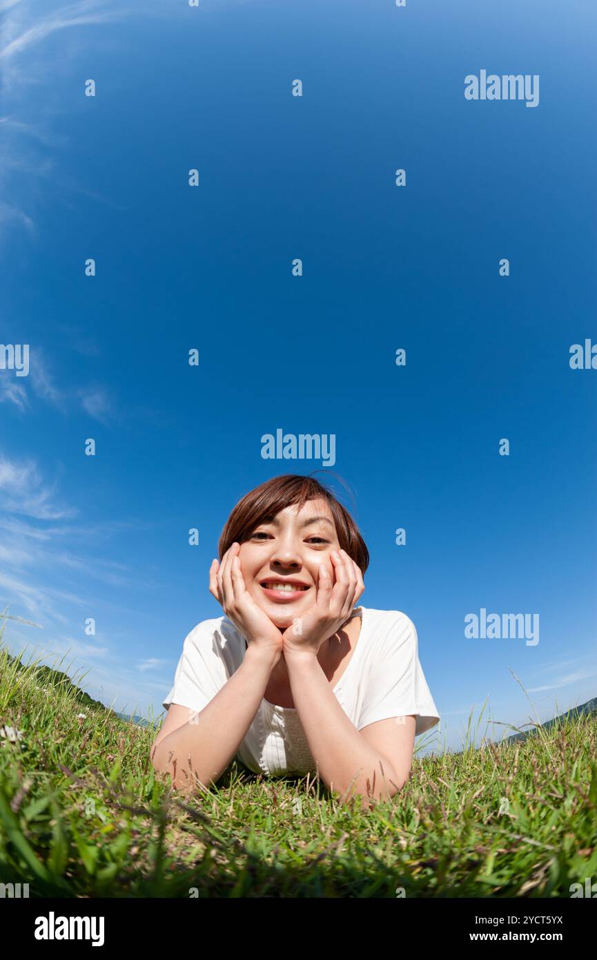 Wide cheekbones hi-res stock photography and images - Alamy