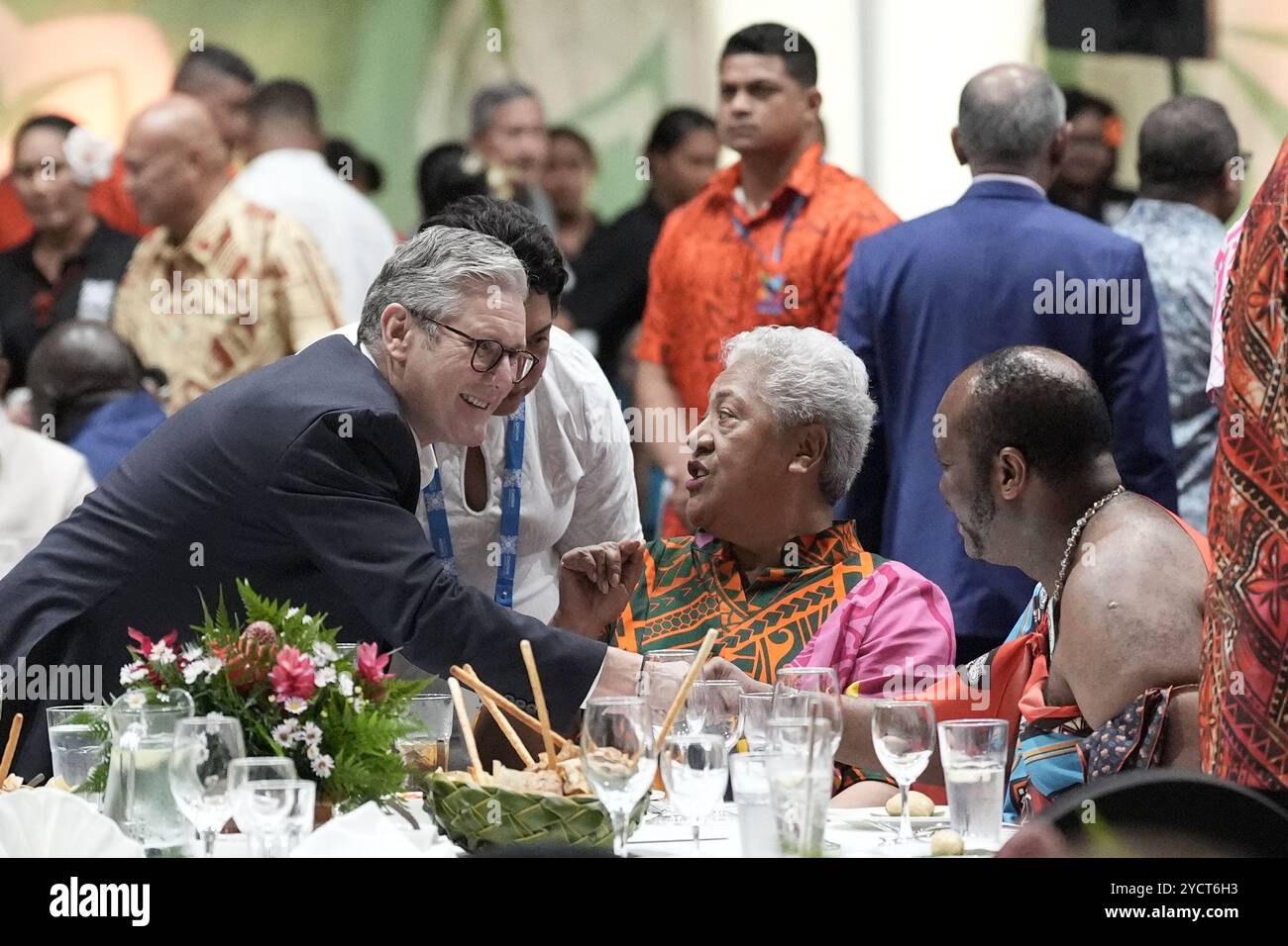 Prime Minister Sir Keir Starmer with Samoan Prime Minister Afioga Fiame Naomi Mata'afa (centre ...