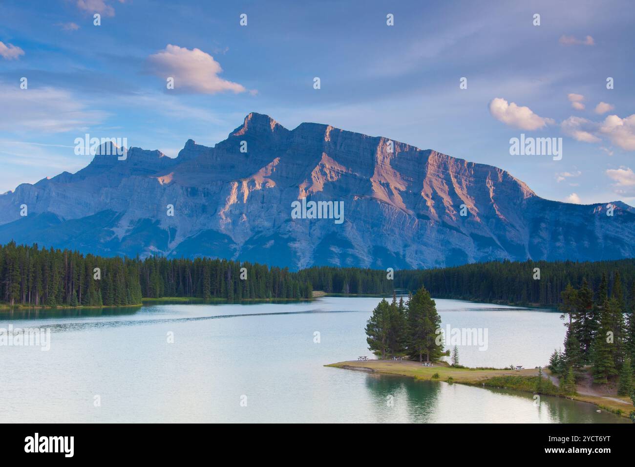 Banff al hi-res stock photography and images - Alamy