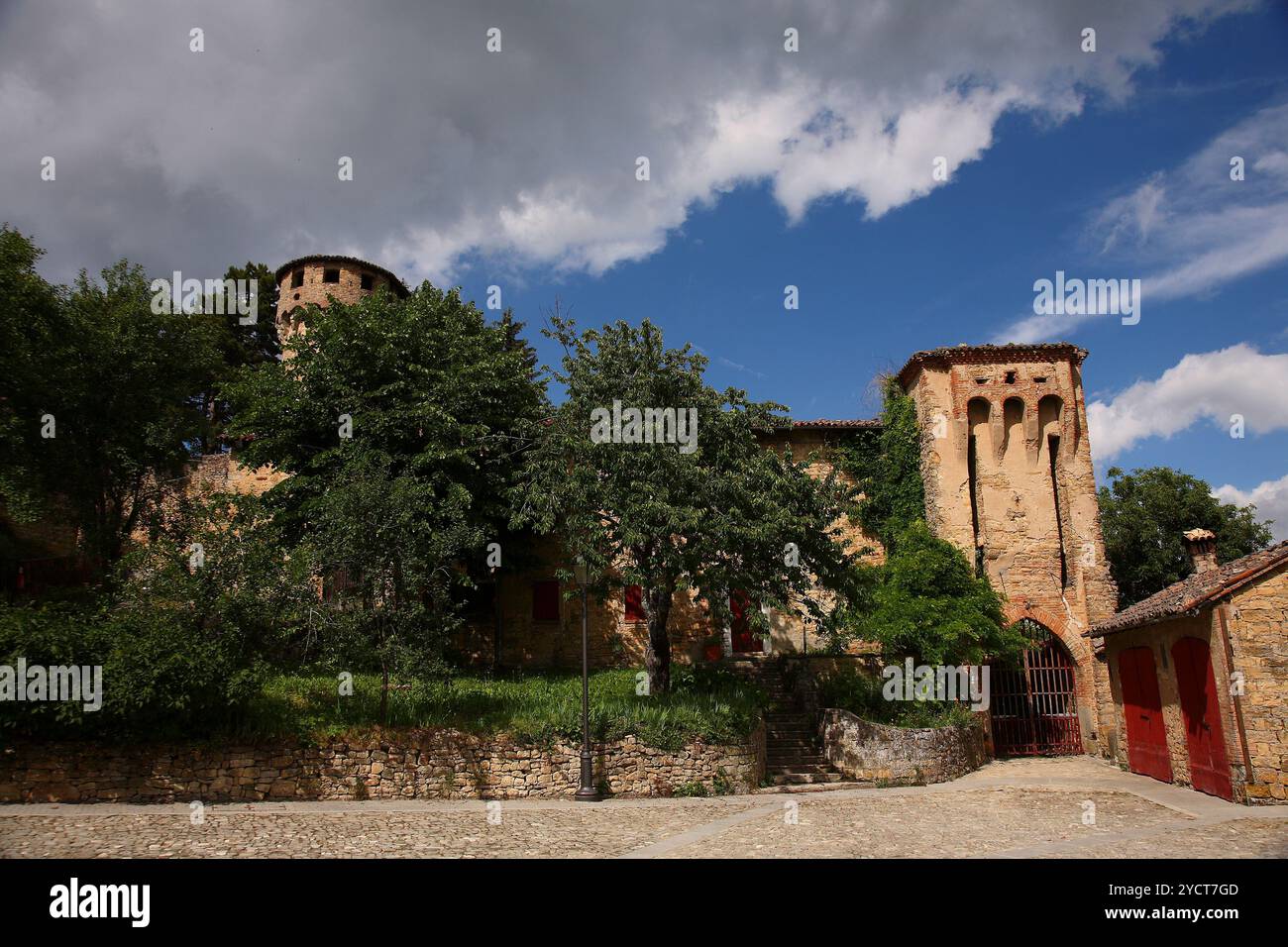 Medieval Castle of Monfestino, historical and architectural circuit of ...