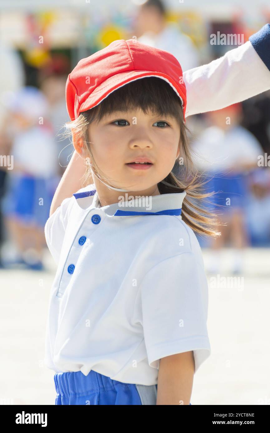 Sports day school children gazing into the distance Stock Photo - Alamy