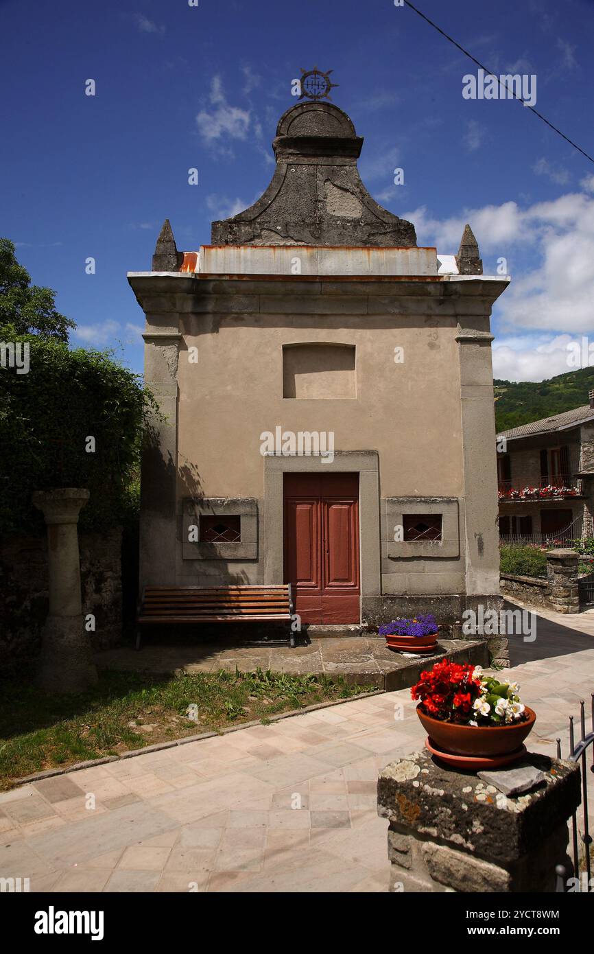 the fortified medieval village of Riolunato also famous for the ...