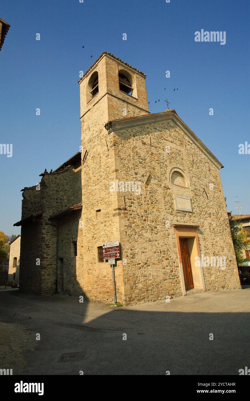 Built between 1448 and 1460 by Pier Maria Rossi (1413-1482), it is one ...