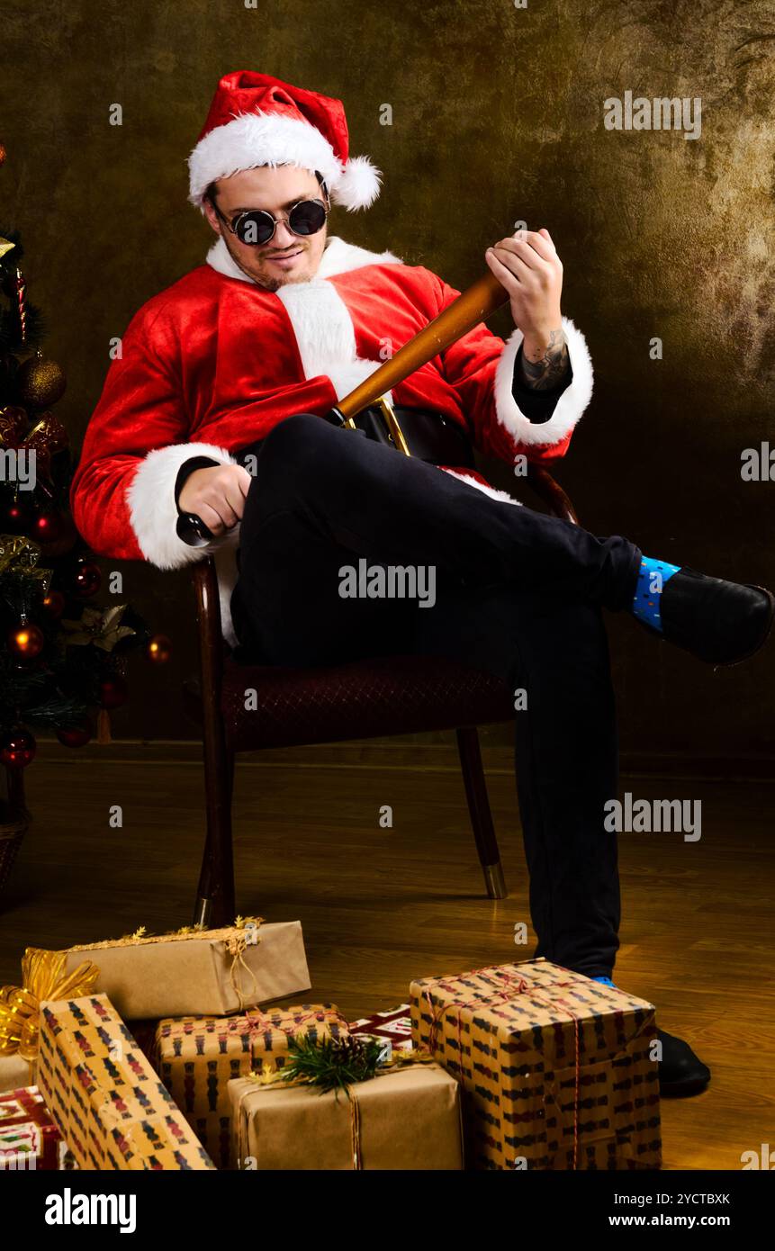 Santa baseball bat claus hi-res stock photography and images - Alamy