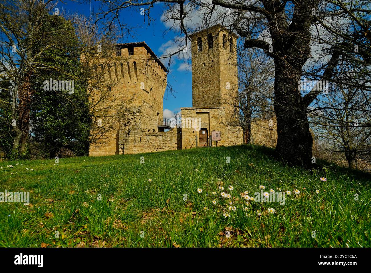 Sarzano Castle, Matilda of Canossa Castles Circuit, Reggio Emilia ...