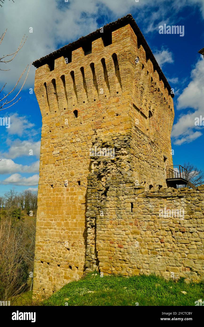 Sarzano Castle, Matilda of Canossa Castles Circuit, Reggio Emilia ...