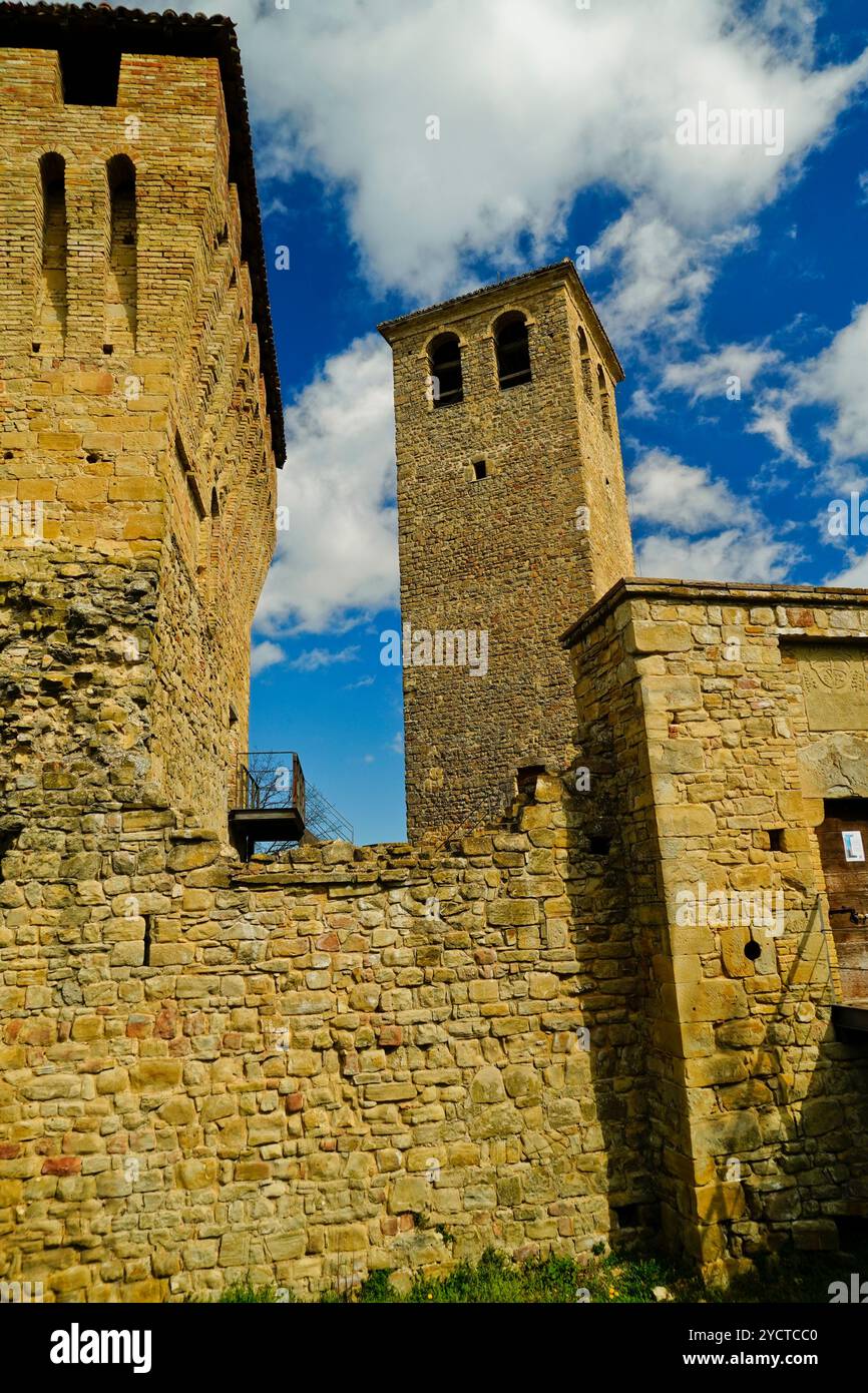 Sarzano Castle, Matilda of Canossa Castles Circuit, Reggio Emilia ...
