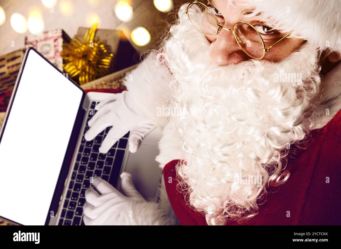 Working xmas hi-res stock photography and images - Alamy