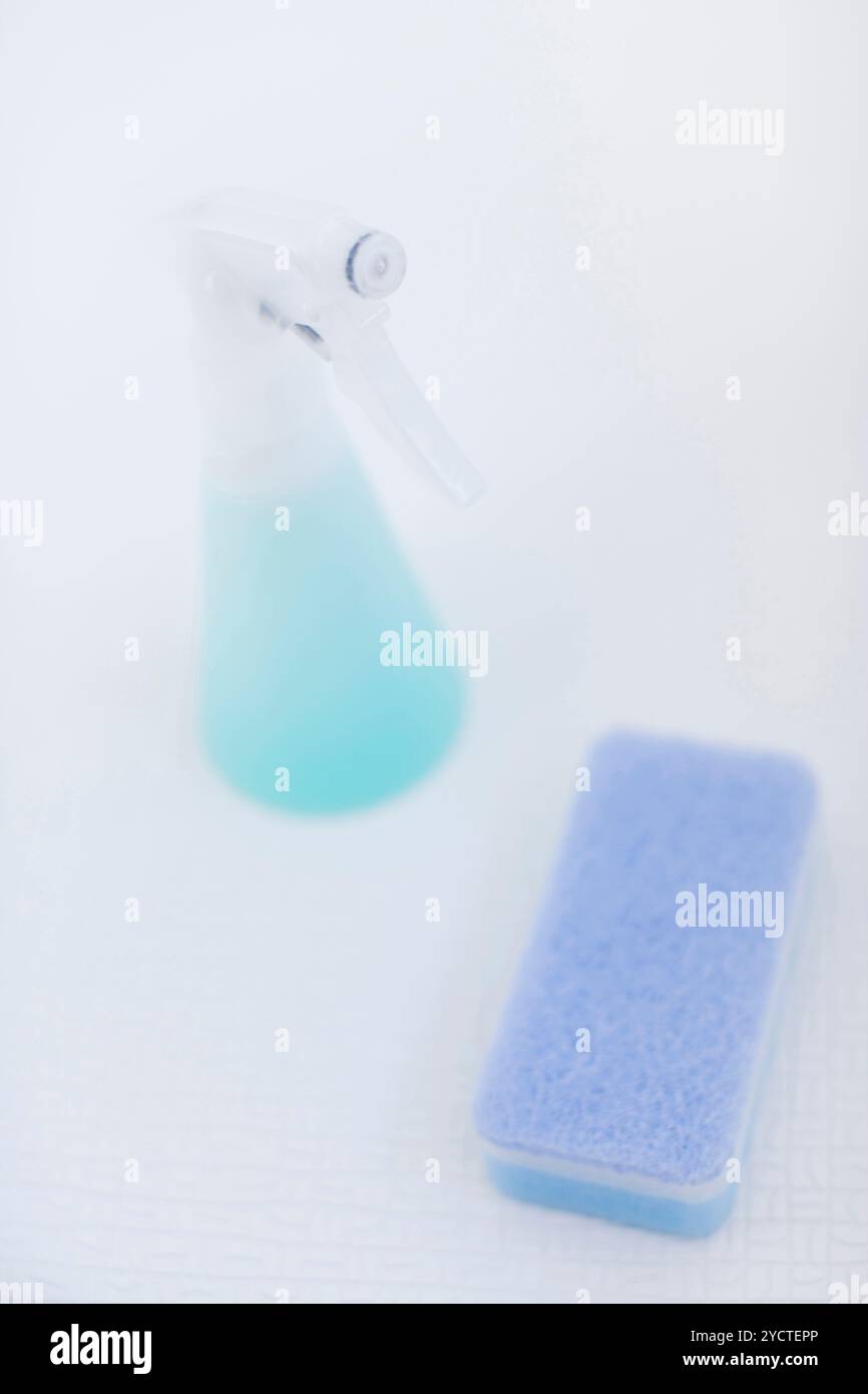 Spray of liquid hi-res stock photography and images - Alamy