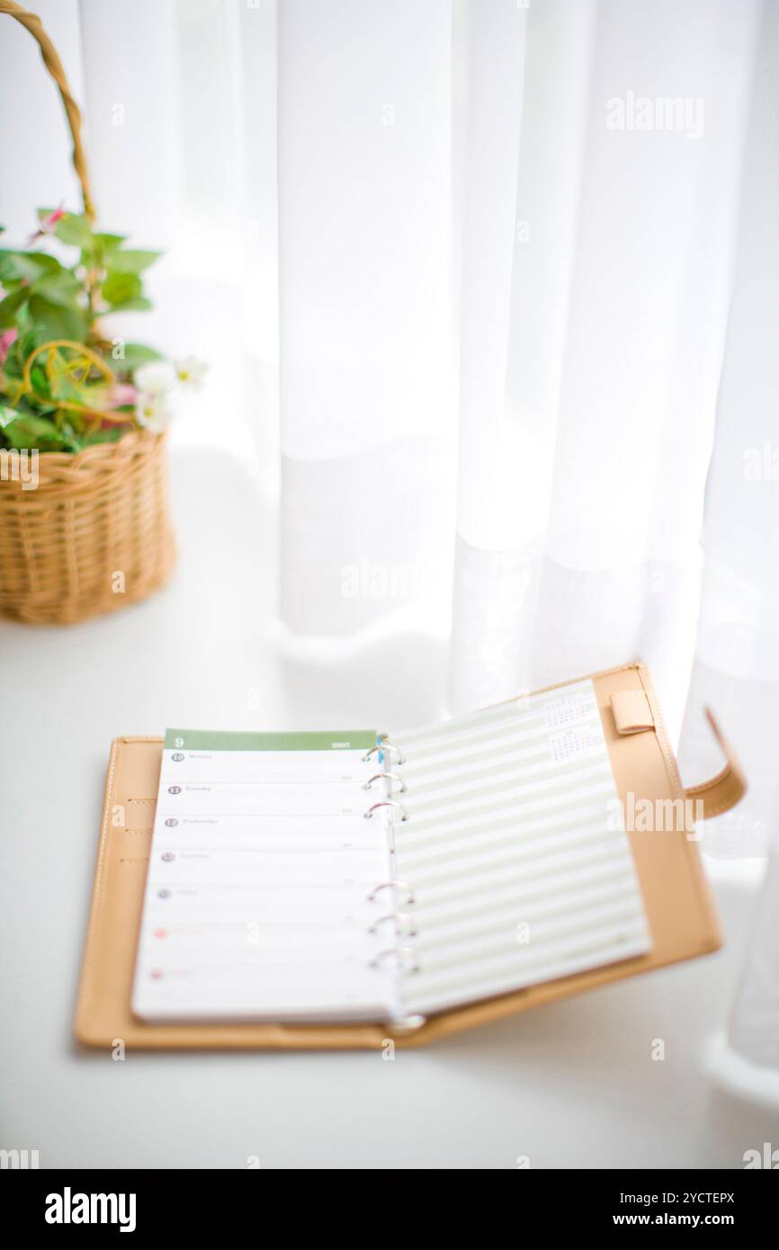 Notebook window hi-res stock photography and images - Alamy