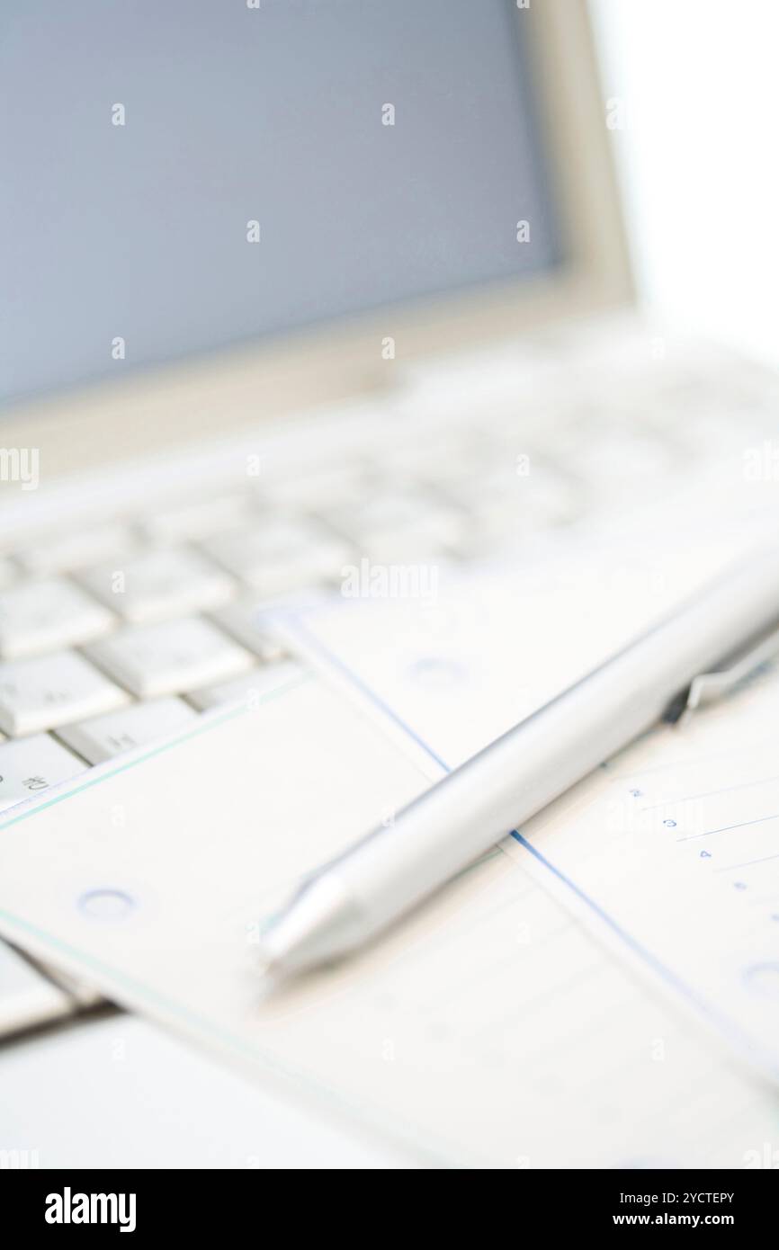 Pc laptops hi-res stock photography and images - Alamy