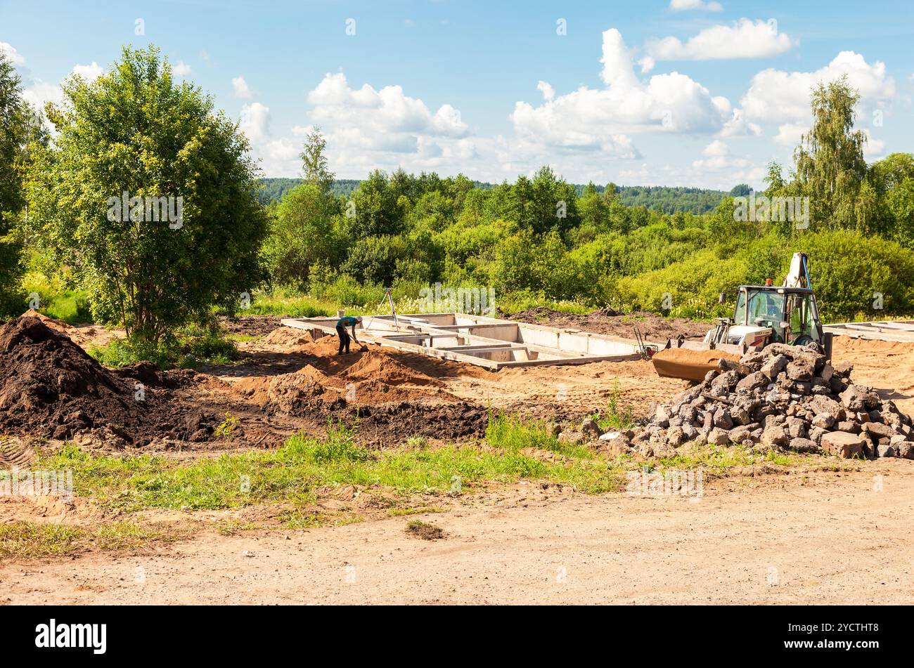 Building house work process hi-res stock photography and images - Alamy