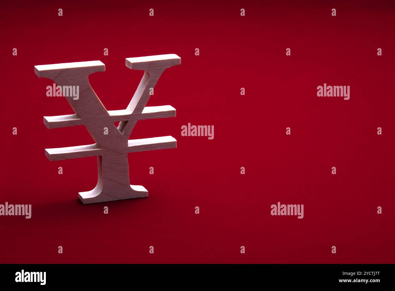 Wood carved circle symbol Stock Photo - Alamy