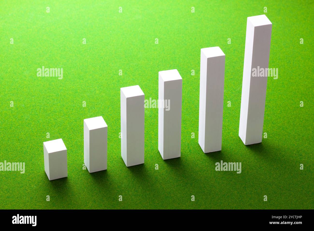 Life graph hi-res stock photography and images - Alamy