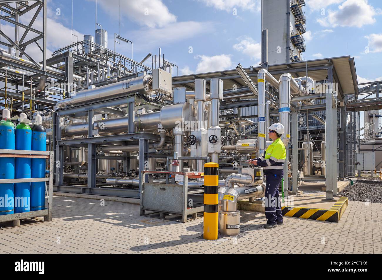 Oberhausen, North Rhine-Westphalia, Germany - Green hydrogen at Air ...