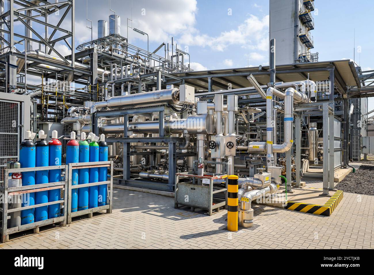 Oberhausen, North Rhine-Westphalia, Germany - Green hydrogen at Air ...