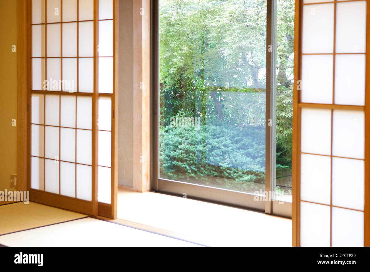 Washitsu room hi-res stock photography and images - Alamy