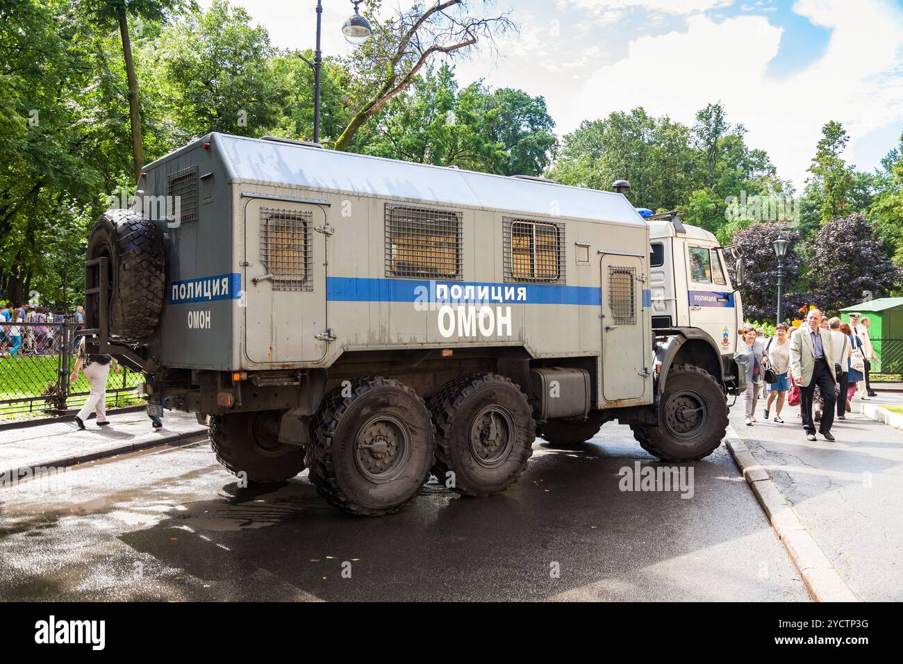Russian police patrol in car hi-res stock photography and images - Alamy