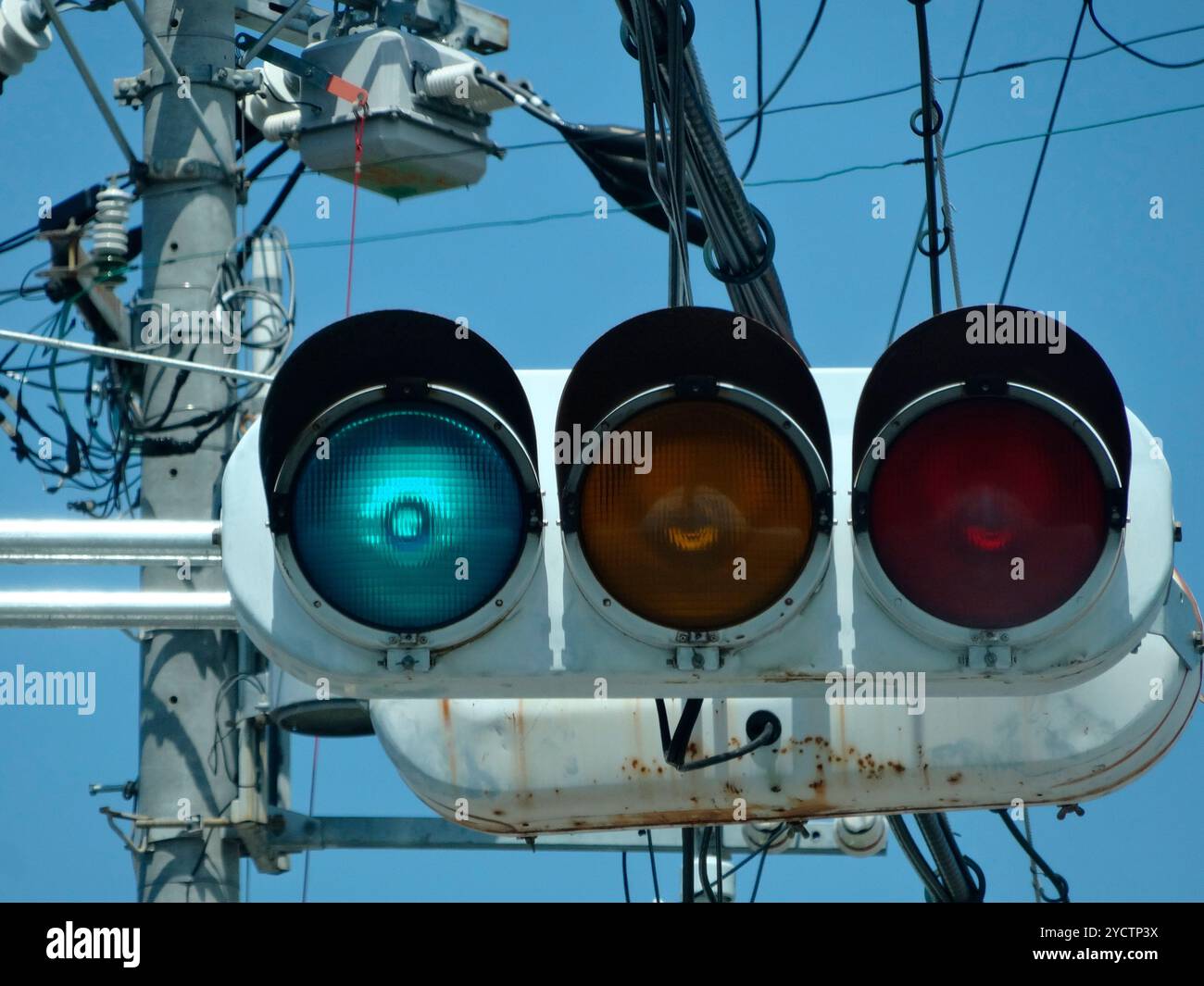 Light bulb traffic lights Stock Photo - Alamy