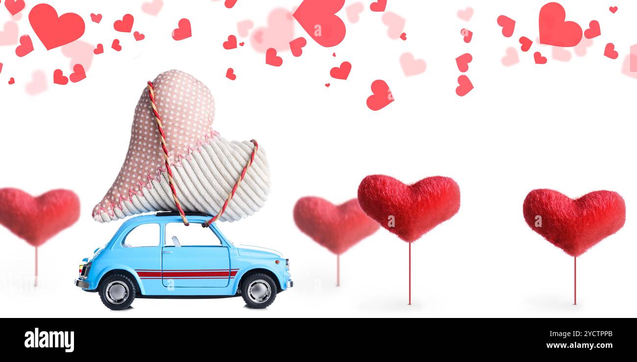 Retro toy car with Valentine heart Stock Photo - Alamy