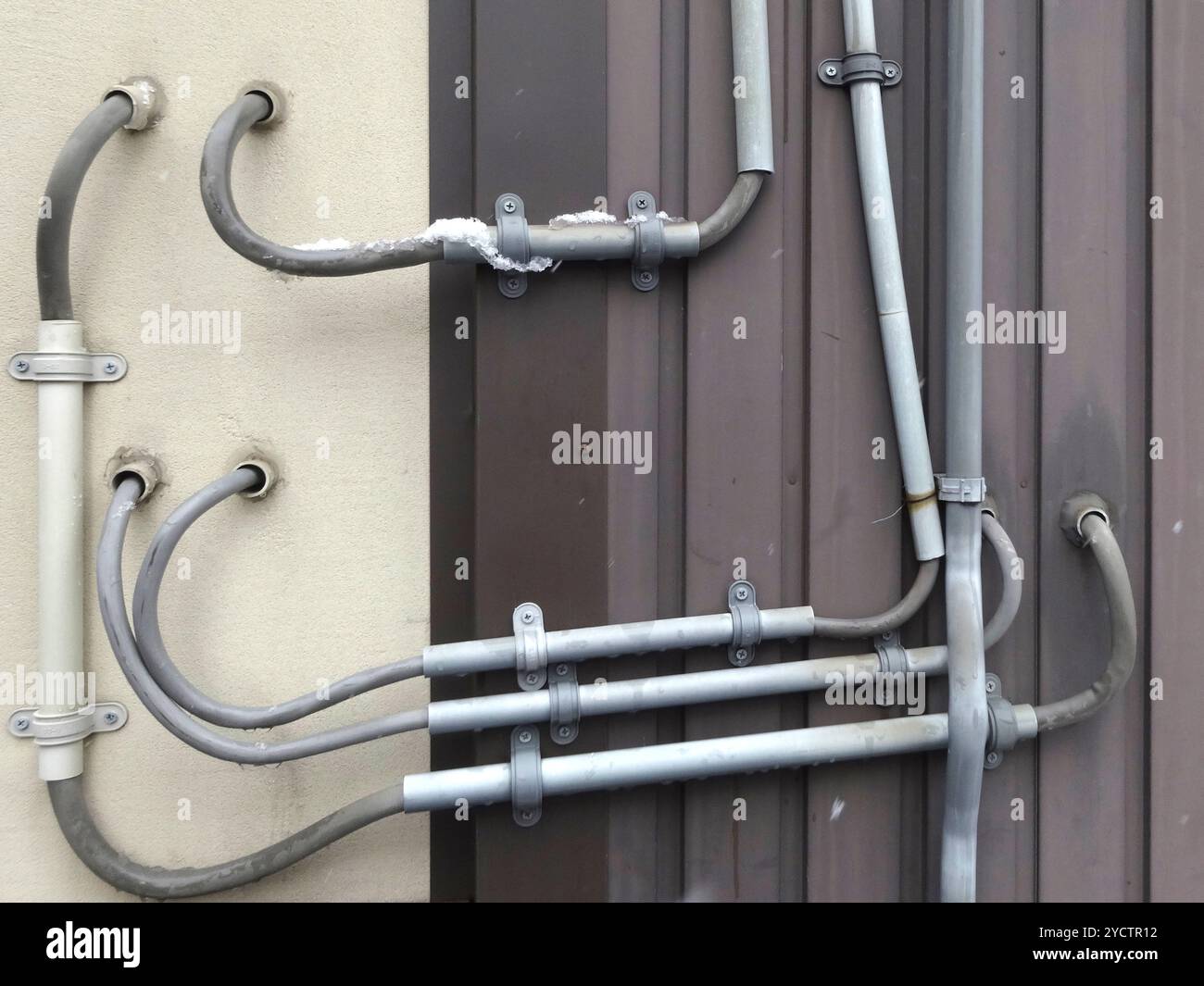 Distribution house hi-res stock photography and images - Alamy