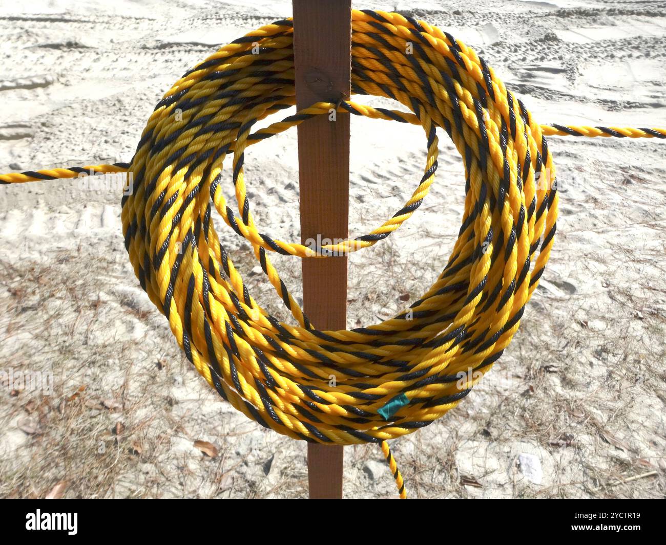 Rope construction hi-res stock photography and images - Alamy