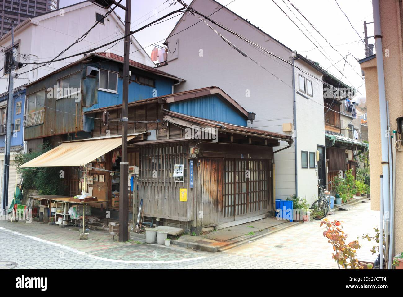 The streetscape of the Tsukuda Island area Stock Photo - Alamy